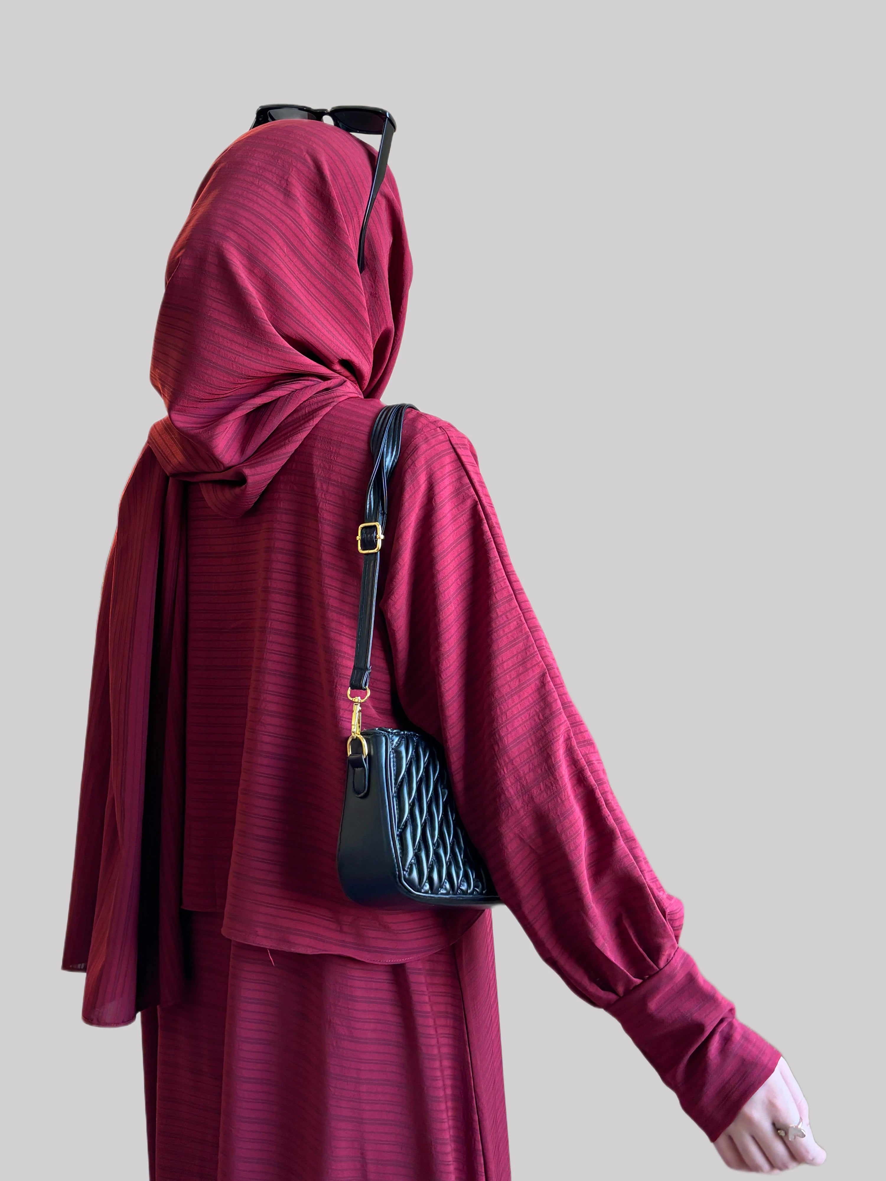 Abayas – MBT